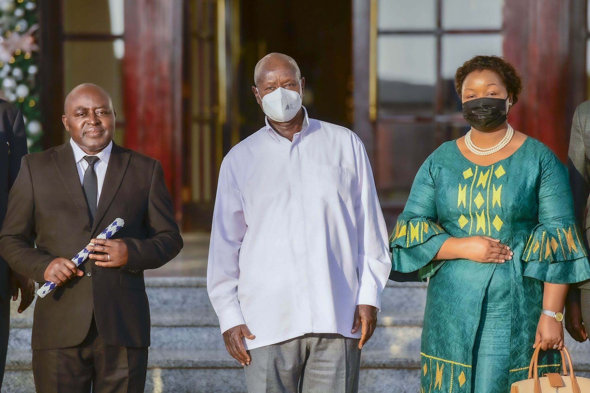 President Museveni Meets Omusinga wa Rwenzururu at State House Entebbe ...