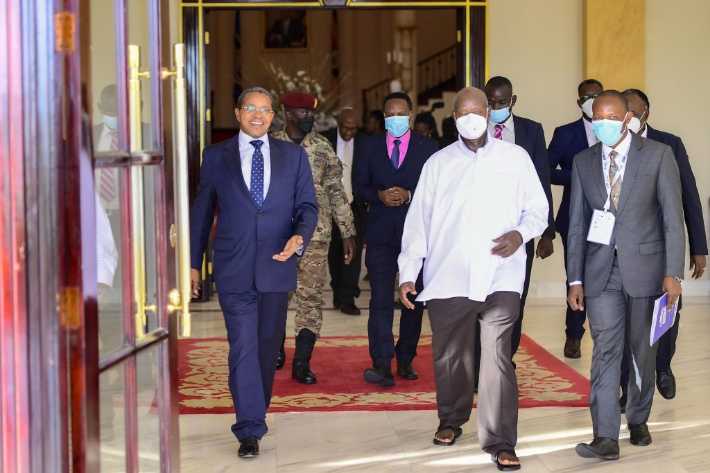 President Museveni Meets Former Tanzanian President Jakaya Kikwete ...
